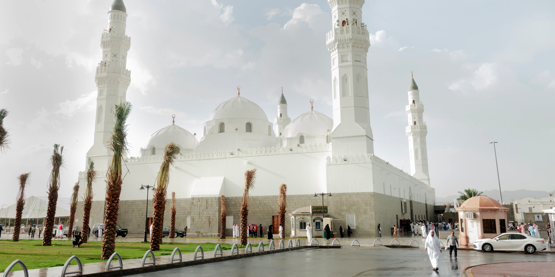 Quba Masjid in Saudi Arabia: History, Virtues, and Visitor Guide